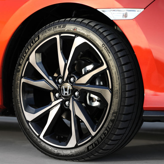 New Honda™ Civic Hatch Range | 5 Year Warranty | Honda NZ