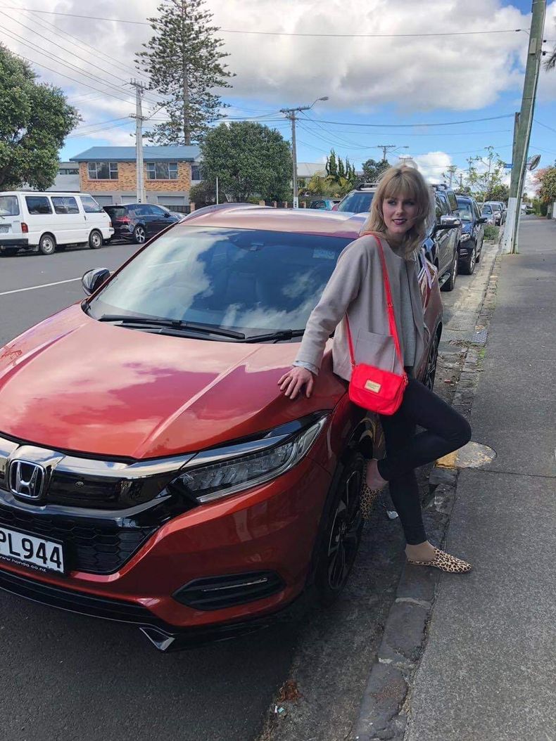 Cars & Girls - Page 1339 - Voitures de sport - Forum Auto